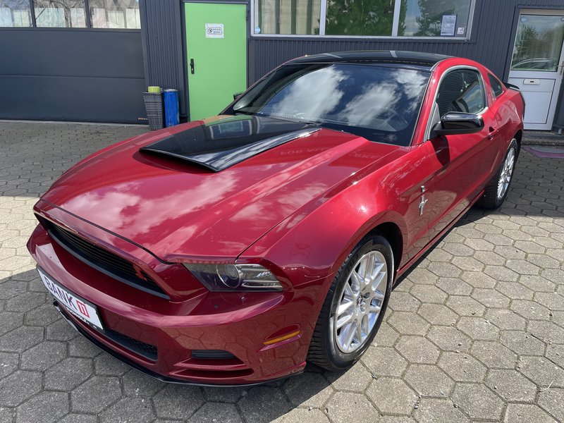 Ford Mustang Coupe~Automatik~Klima~Alu~Leder~PDC~Alarm gebraucht kaufen ...